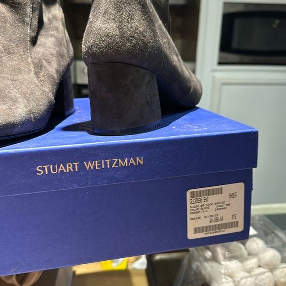 Does Stuart Weitzman Run Small